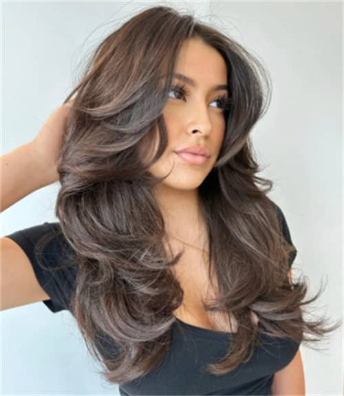 What Is a Butterfly Haircut?-Julia Human Hair Blog - | Julia hair