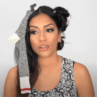 How To Get Heatless Sock Curls In 6 Easy Steps-Julia Human Hair Blog ...